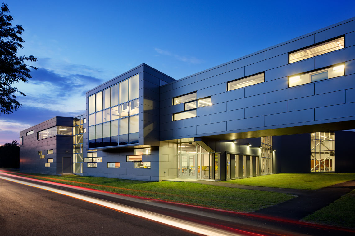 Student Center - Lavallee Brensinger Architects