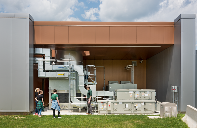 Advanced Technologies Building - Lavallee Brensinger Architects